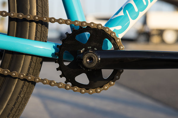 Sunday High C 29" (Gloss Surf Blue with 23.5" tt) | Sunday Bikes