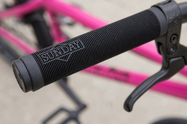 Sunday Primer (Gloss Surf Pink with 20.5" tt) | Sunday Bikes