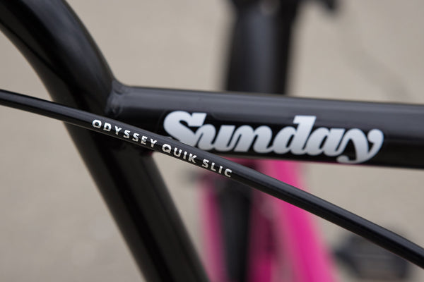 Sunday Primer (Gloss Surf Pink with 20.5" tt) | Sunday Bikes