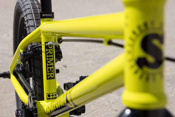 Sunday Primer 18" (Gloss Bright Yellow with 18.5" tt) | Sunday Bikes