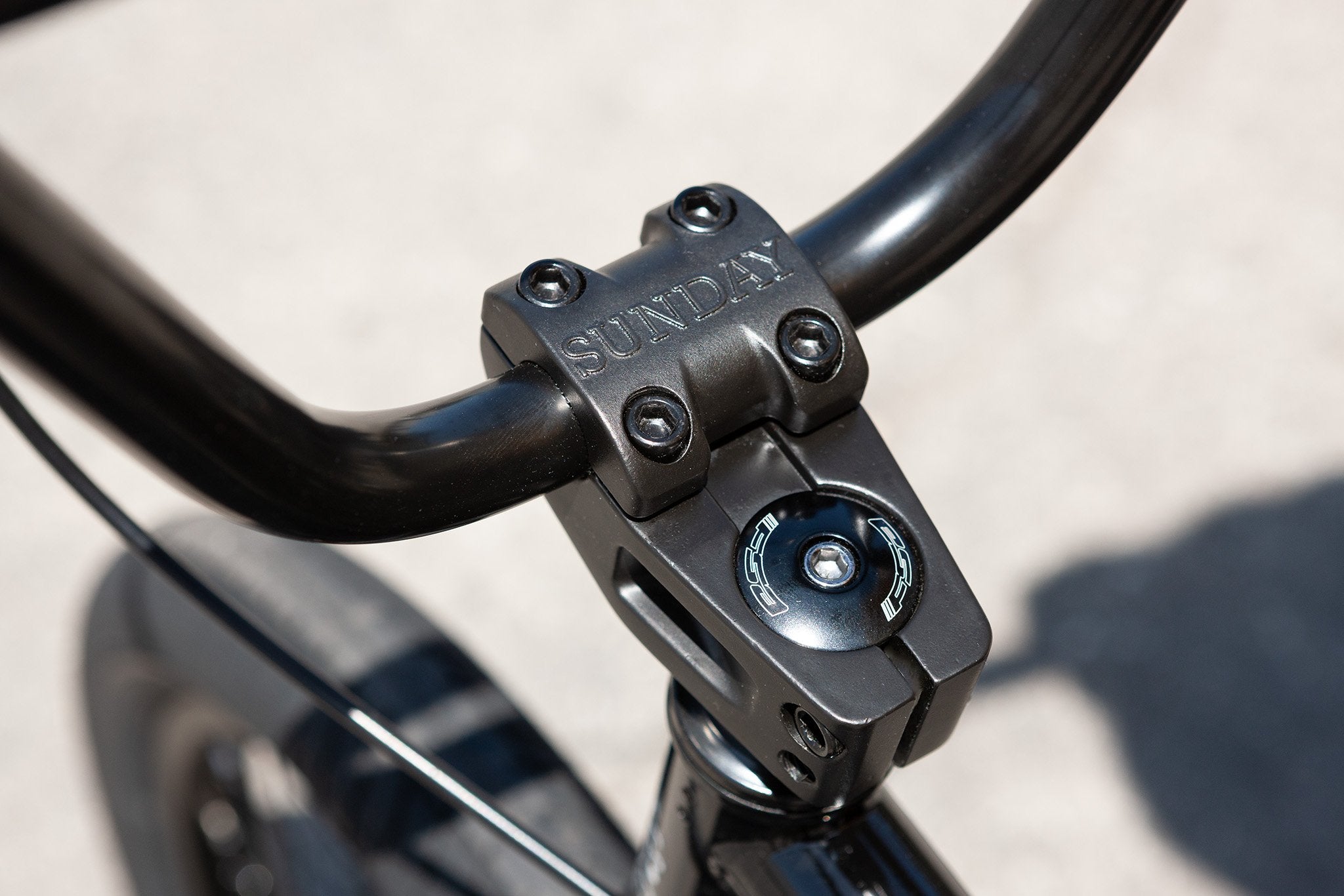 Sunday Scout (Gloss Black with 20.75" tt) | Sunday Bikes