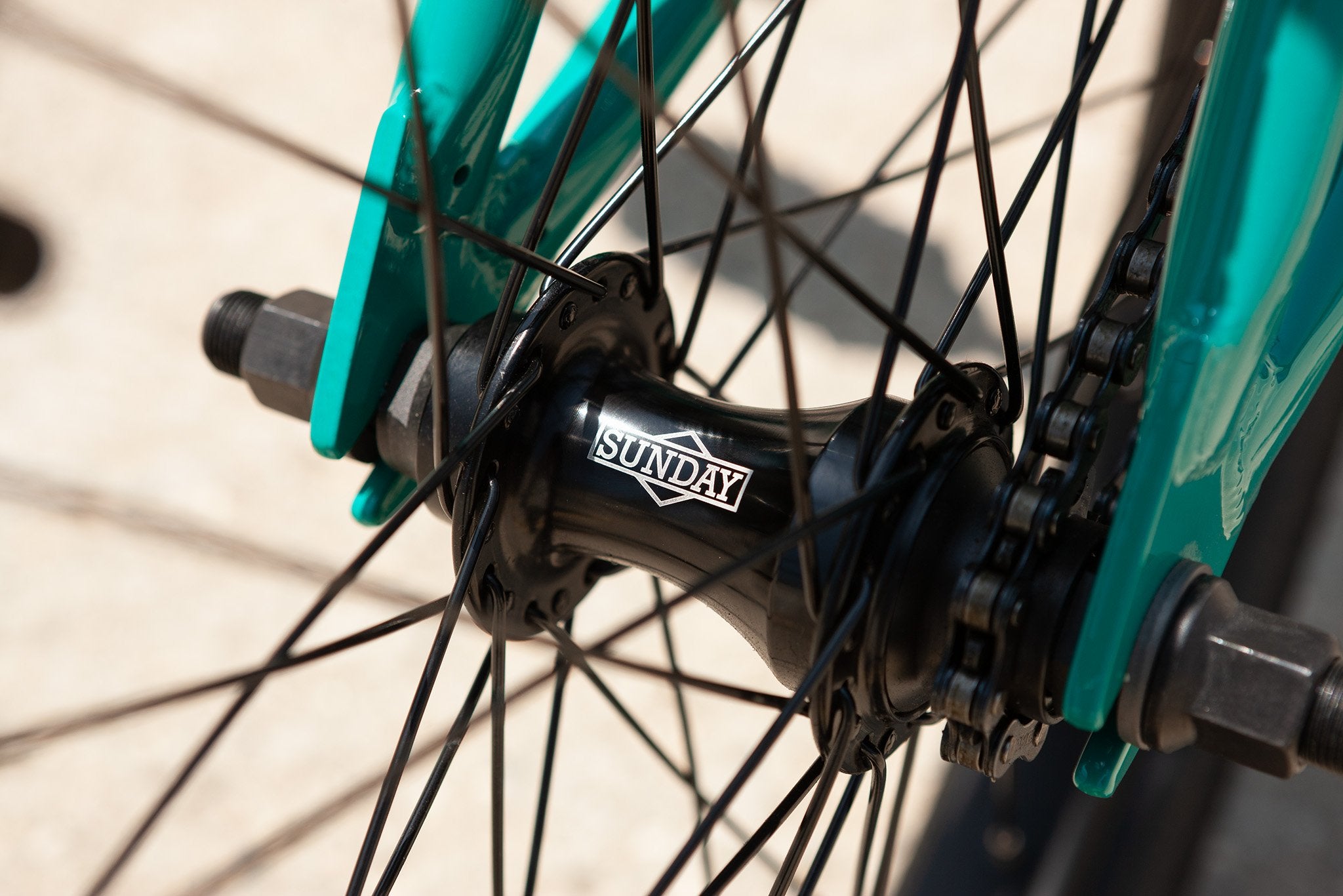 Sunday Primer (Gloss Billiard Green with 20" tt) | Sunday Bikes