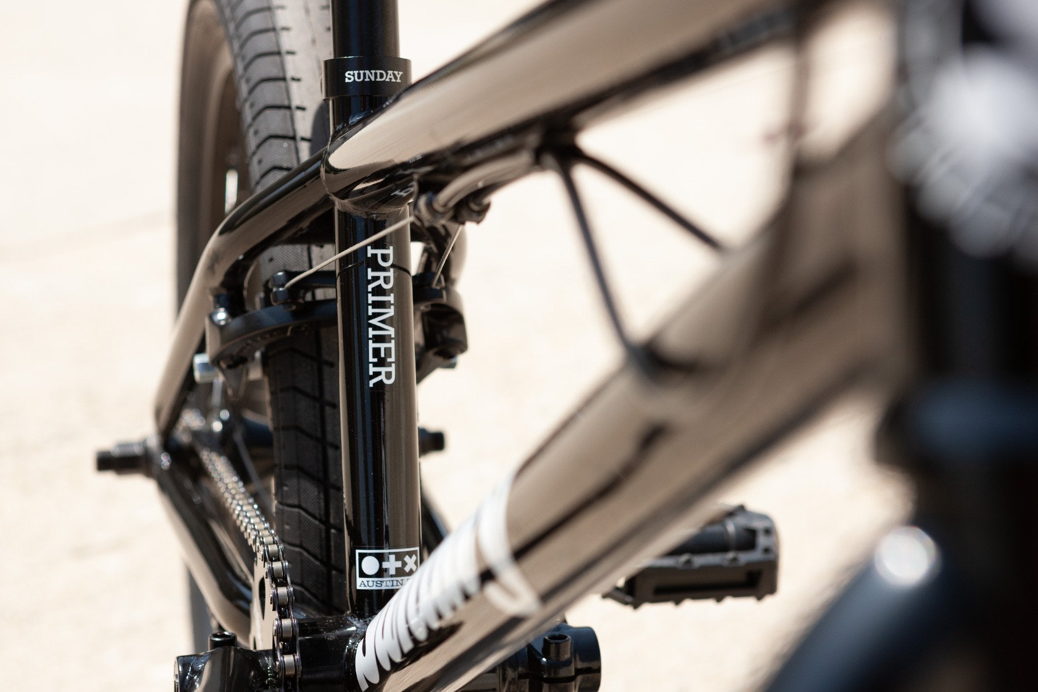 Sunday Primer Park (Gloss Black with 20.5" tt) | Sunday Bikes