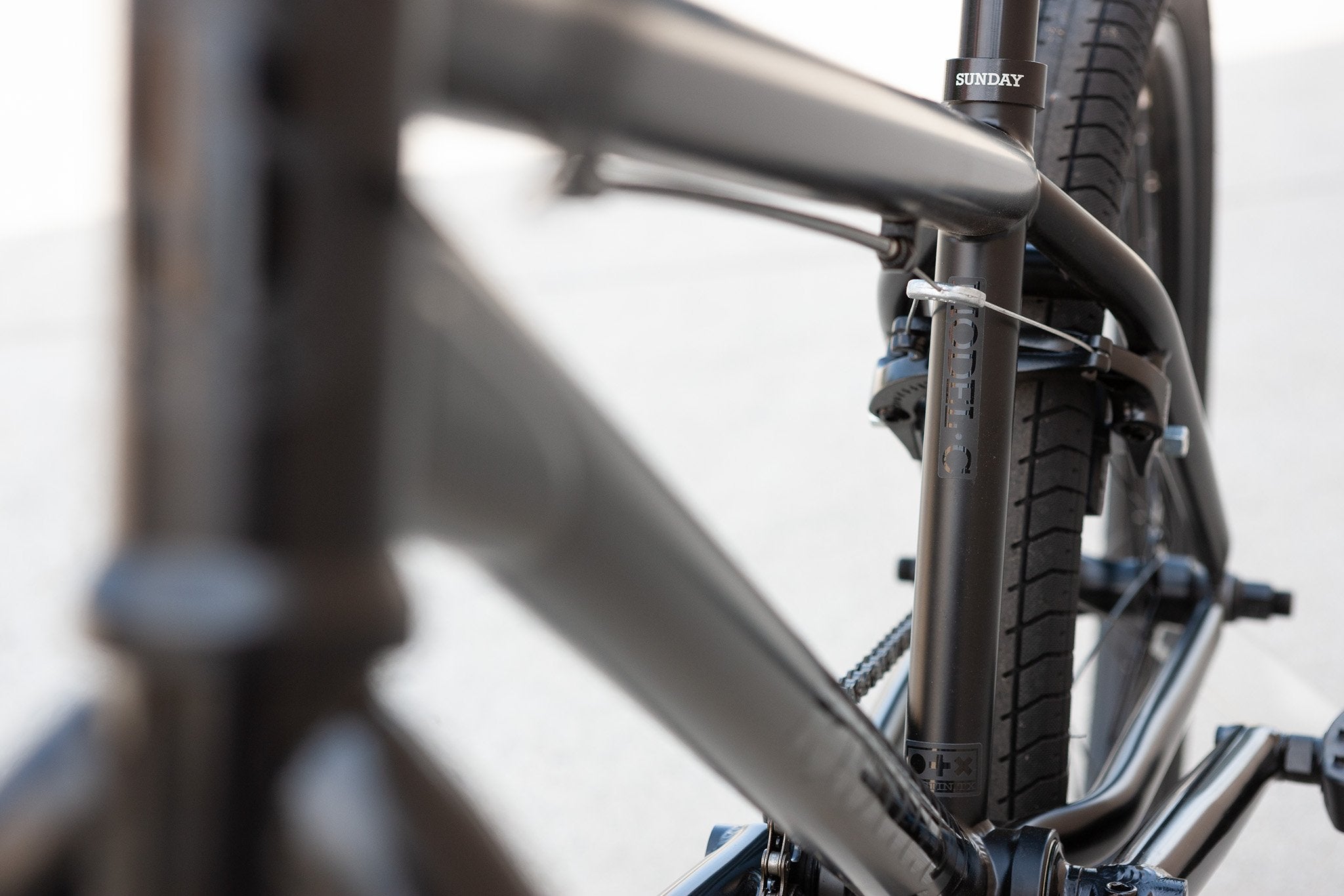 Sunday Model C 24" (Matte Black with 22" tt) | Sunday Bikes